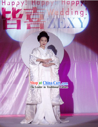 Traditional Japanese Pure White Wedding Kimono and Belt Set