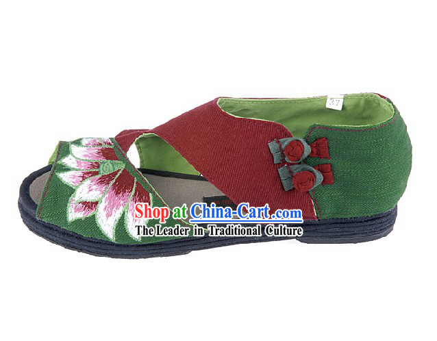 Traditional Chinese Summer Embroidered Lotus Sandals